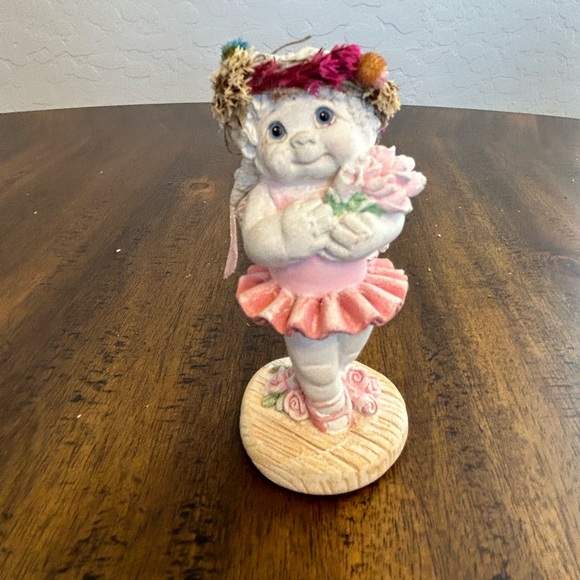 Art | Dreamsicles Collectible Figurine Standing Ovation | Poshmark